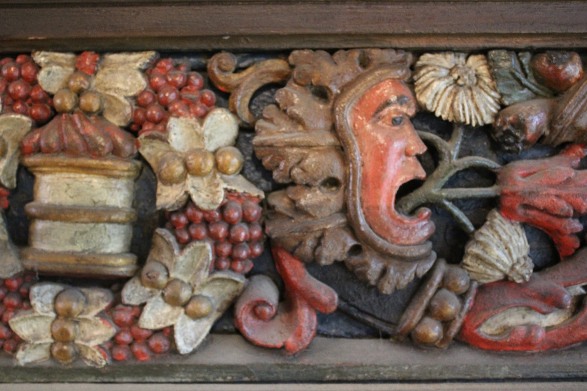 Conservation of C16th Painted Panelling at Magdalen College, Oxford ...